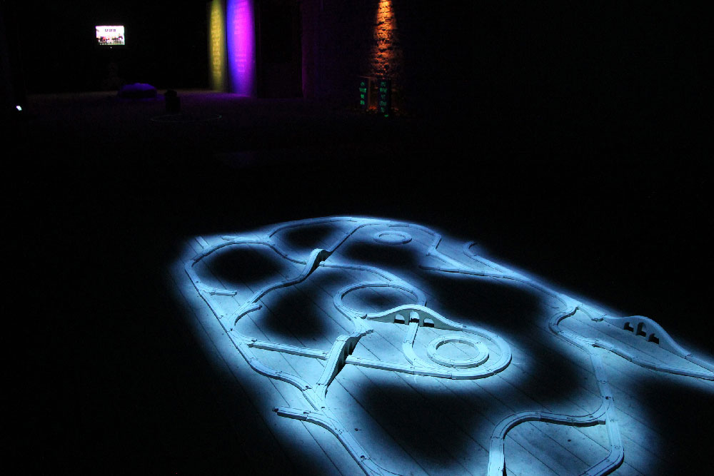 SAM MEECH — Concrete Connexions